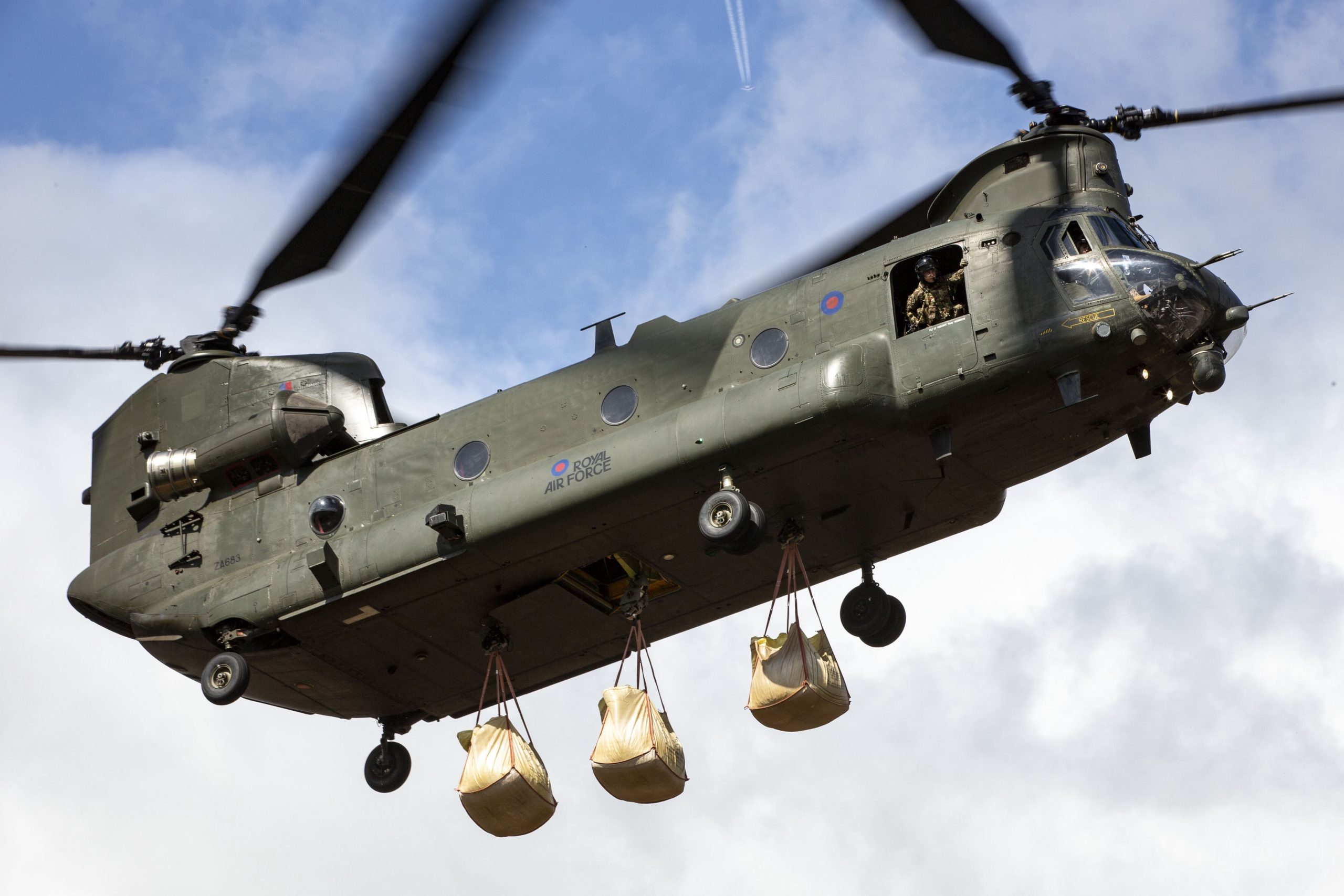 Mais 14 Chinooks para RAF – Cavok Brasil