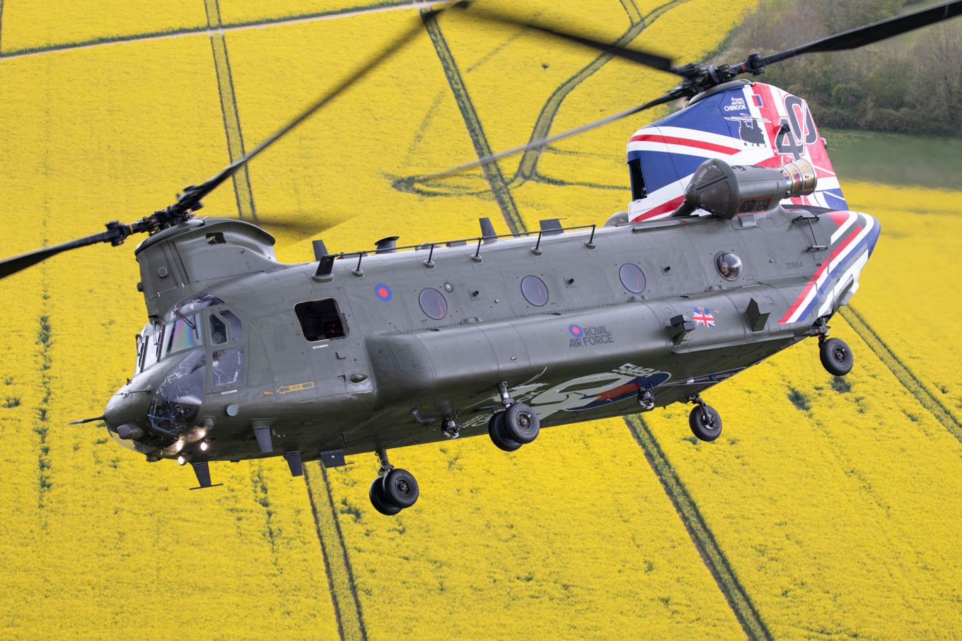 RAF assina contrato de £ 1,4 bilhões para 14 novos Chinooks – Cavok Brasil