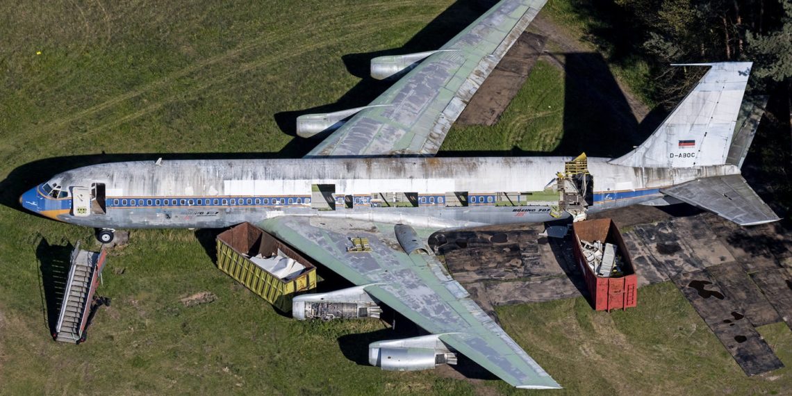 Histórico Boeing 707 em Berlin começa a ser desmanchado – Cavok Brasil