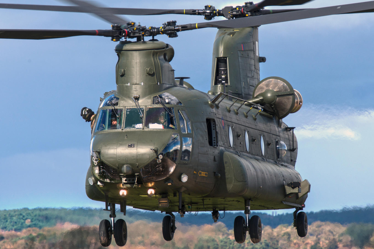 RAF assina contrato de £ 1,4 bilhões para 14 novos Chinooks – Cavok Brasil
