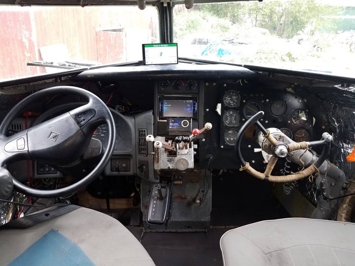 IMAGENS: Veterano da USAF converte DC-3 em um grande motorhome – Cavok ...