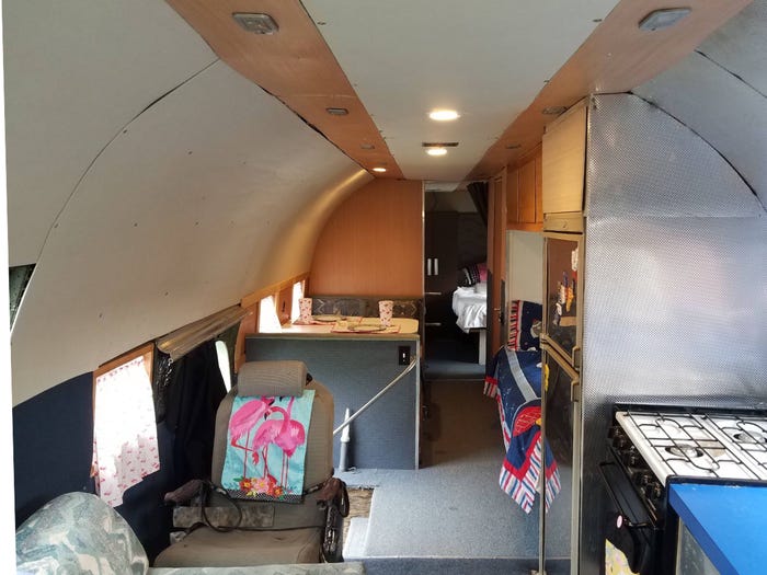 IMAGENS: Veterano da USAF converte DC-3 em um grande motorhome – Cavok ...