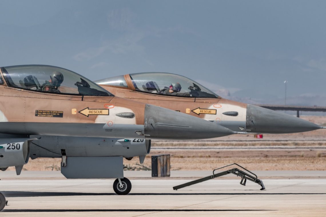 Top Aces recebe mais quatro caças F-16 de Israel – Cavok Brasil