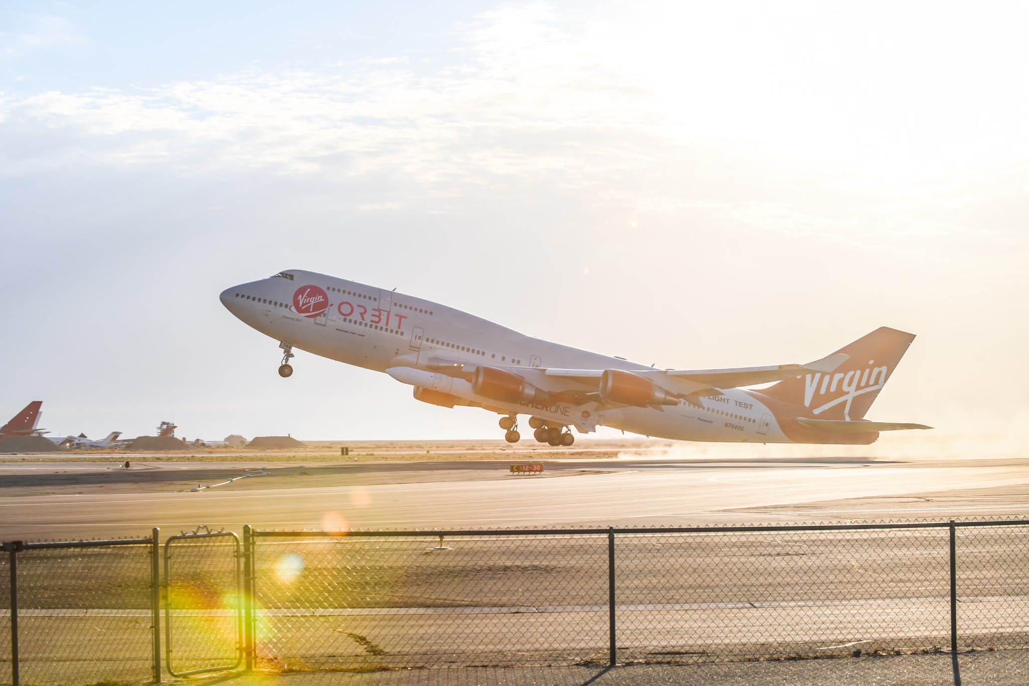 VIRGIN ORBIT: Acompanhe como foi o lançamento da primeira carga ...