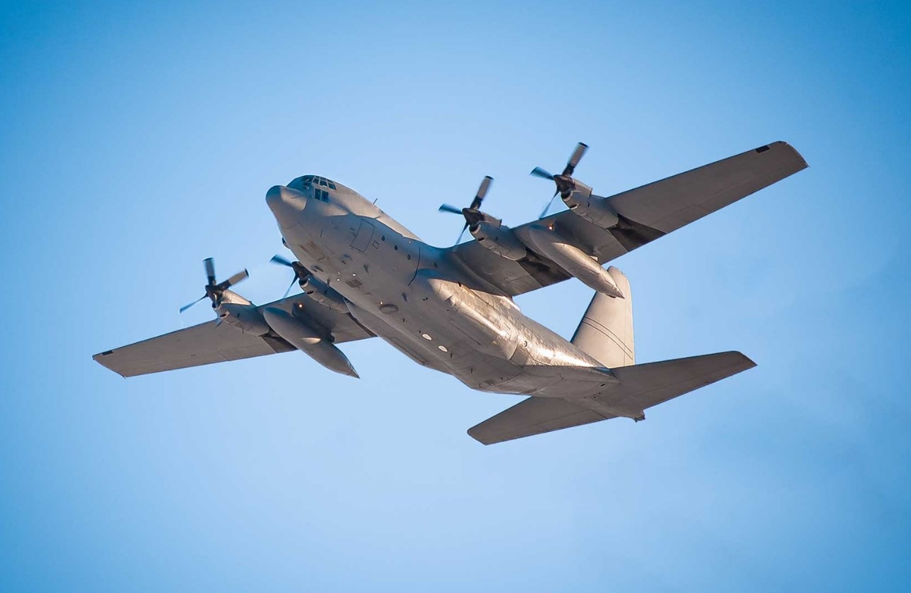 Indonésia contrata Collins Aerospace para atualização dos seus C-130H ...