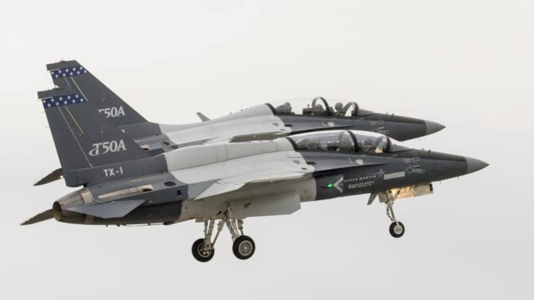 Lockheed vai oferecer seu T-50 a ‘preços competitivos’ para o programa ...