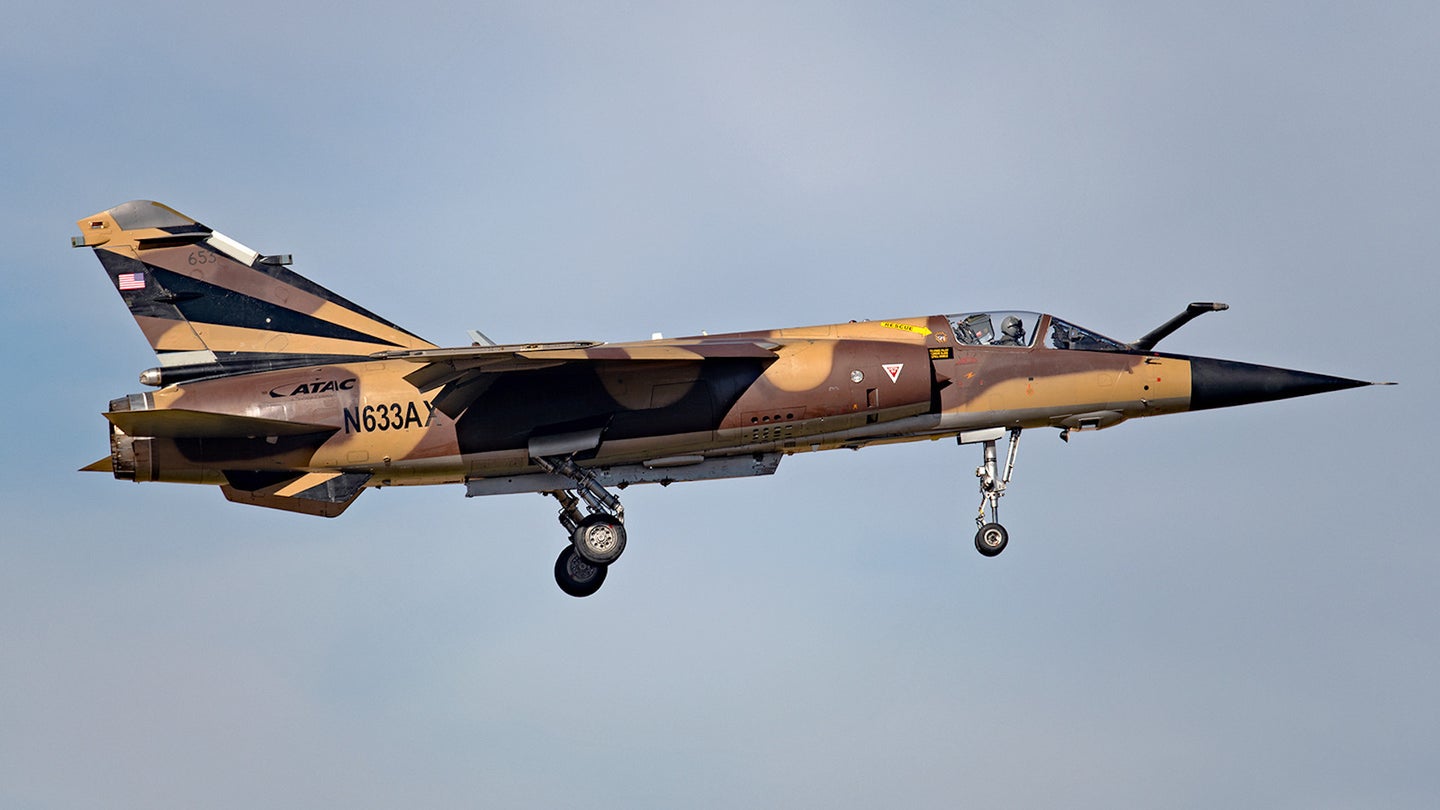Acidente com Mirage F1 da ATAC em base aérea da USAF – Cavok Brasil