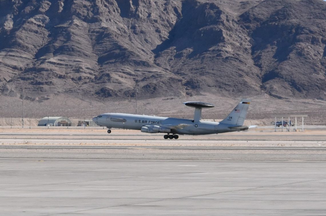 Primeiro E-3 AWACS da USAF com atualização Dragon Mod voou no Red Flag ...