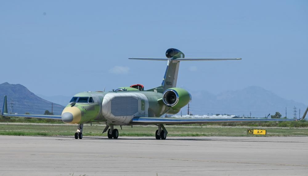 VÍDEO: USAF divulga primeiras imagens do novo EC-37B Compass Call ...