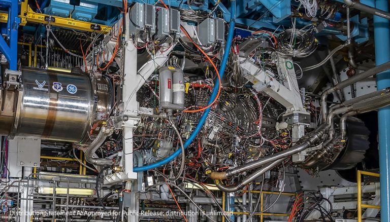 Novo motor XA100 do jato de combate F-35 passa em seu último grande ...