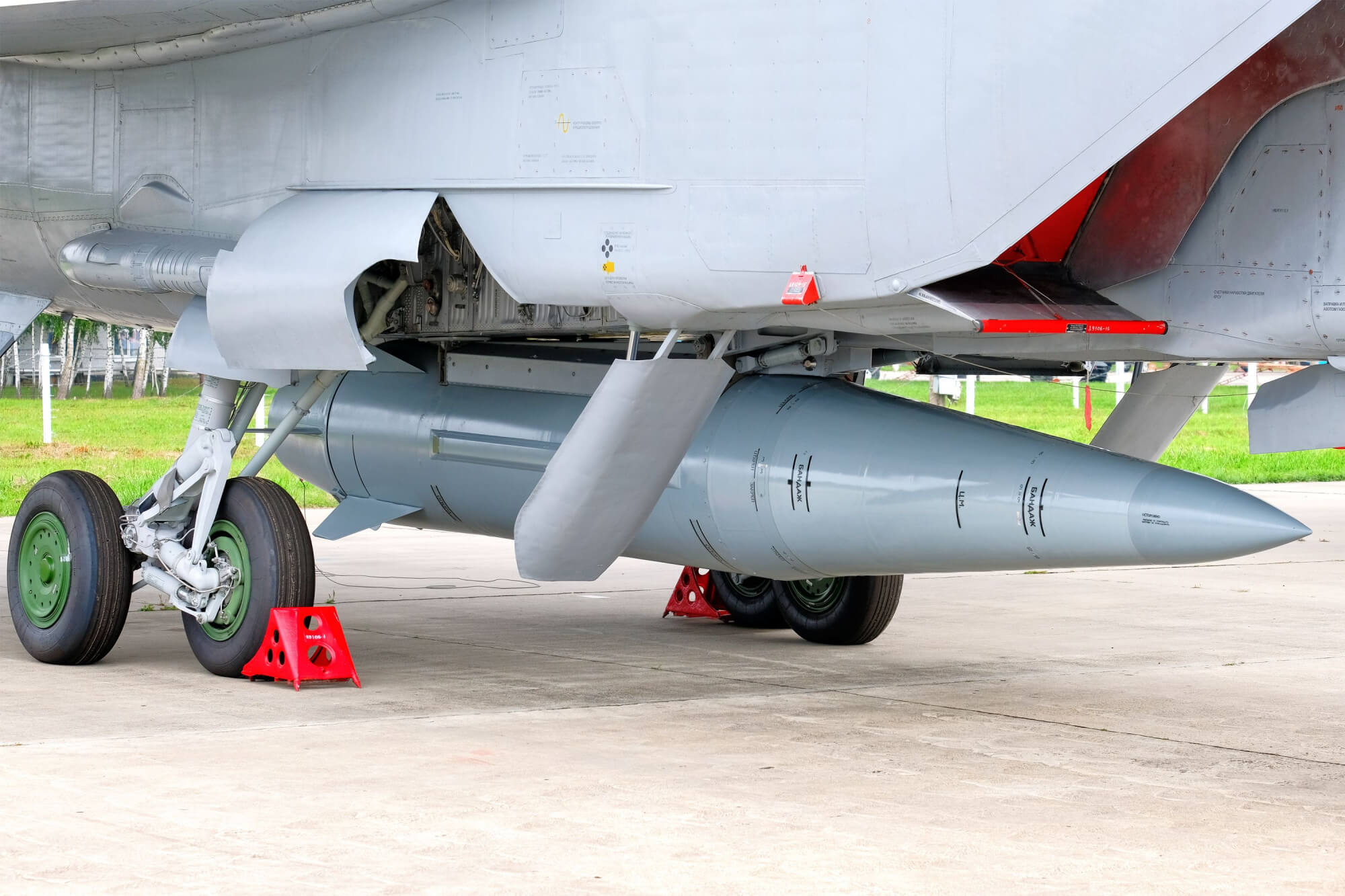 Míssil hipersônico russo Kinzhal disparado de MiG-31 cai na Rússia ...