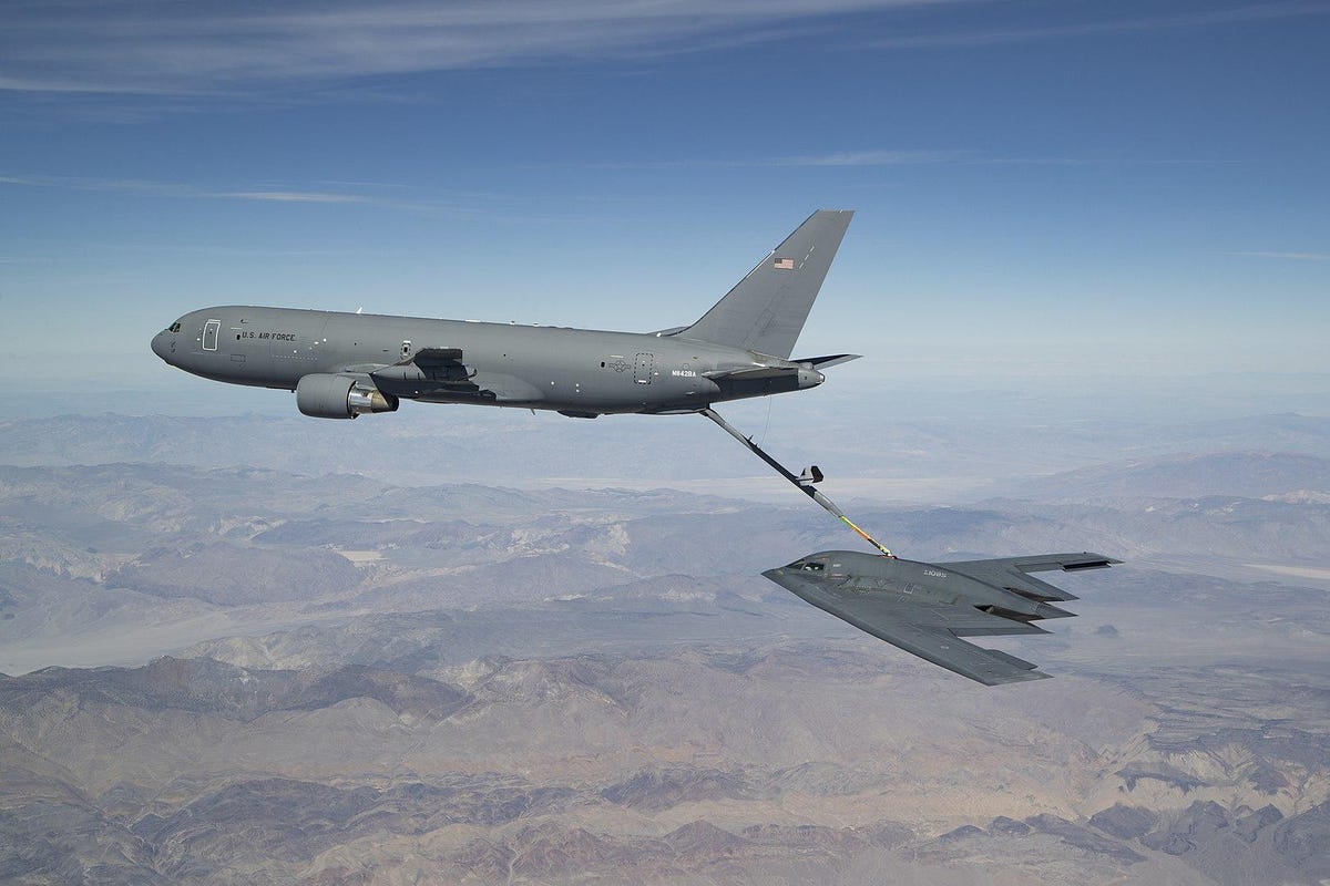Boeing recebe mais de US$ 3 bilhões para fabricar aviões-tanque KC-46A para USAF e Israel ...