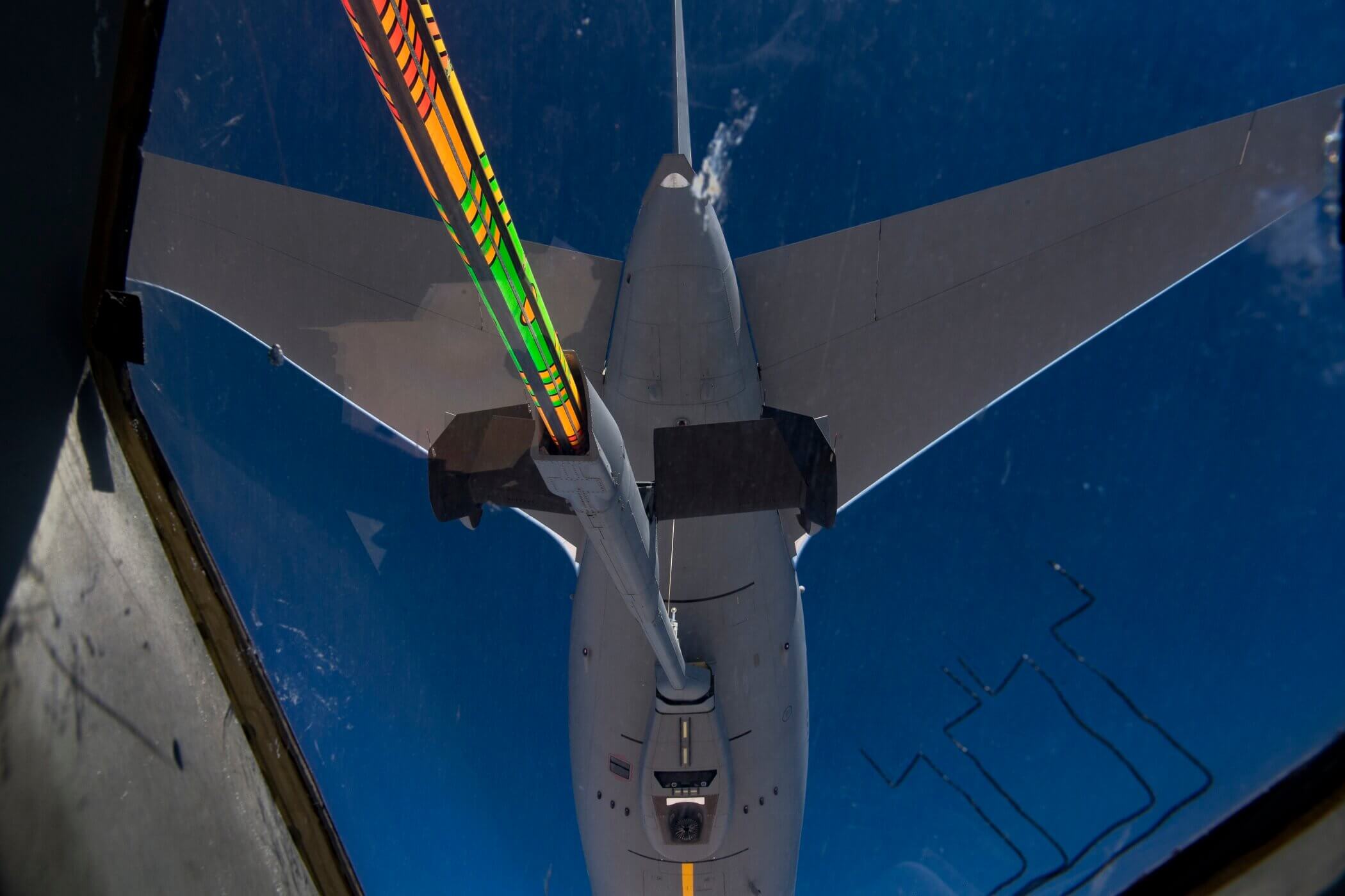 Boeing recebe mais de US$ 3 bilhões para fabricar aviões-tanque KC-46A ...