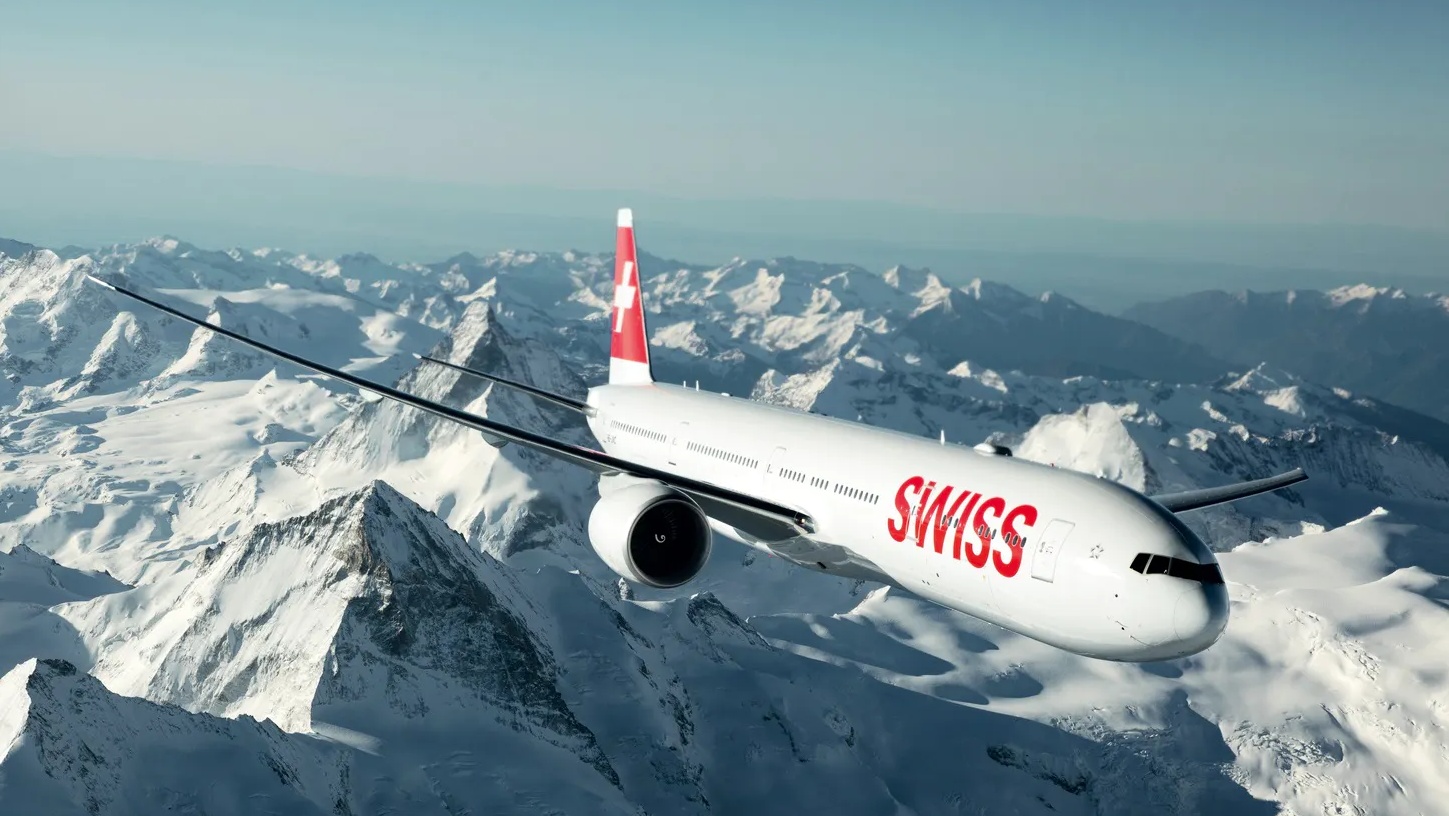 Swiss realiza primeiro com passageiros em 777 com “pele de tubarão ...