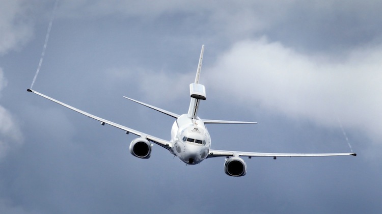 Antena MESA instalada no primeiro E-7 Wedgetail da RAF – Cavok Brasil