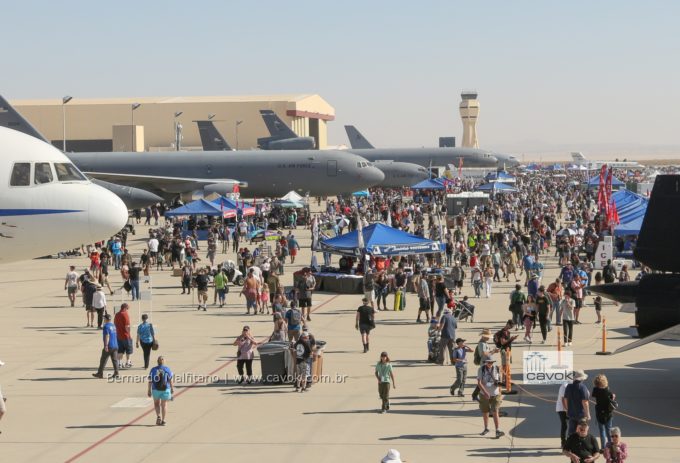 ESPECIAL: Primeiro portões abertos da Base Aérea de Edwards em 13 anos ...