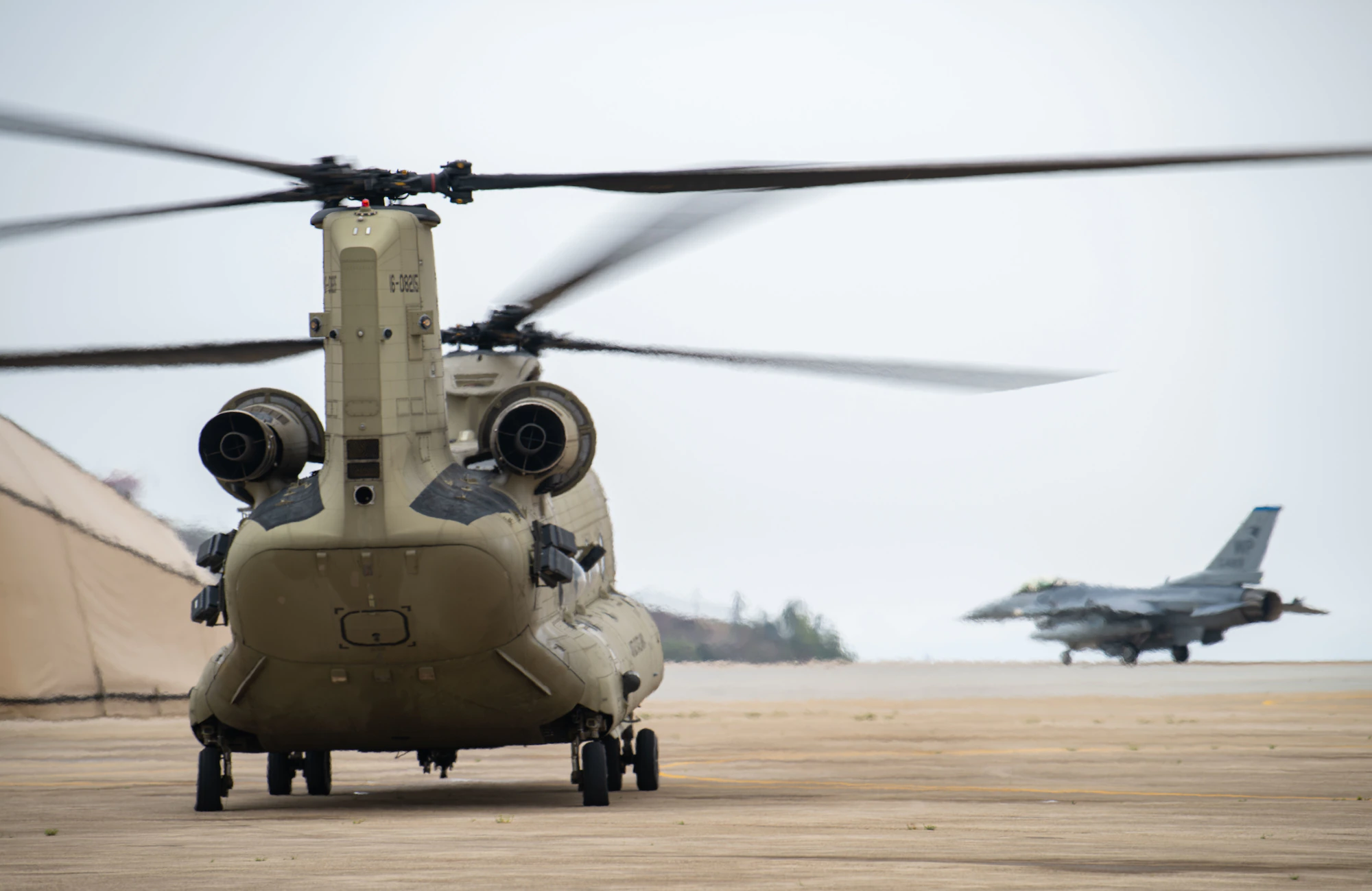 EUA autorizam venda de helicópteros Chinook para a Coreia do Sul – Cavok Brasil