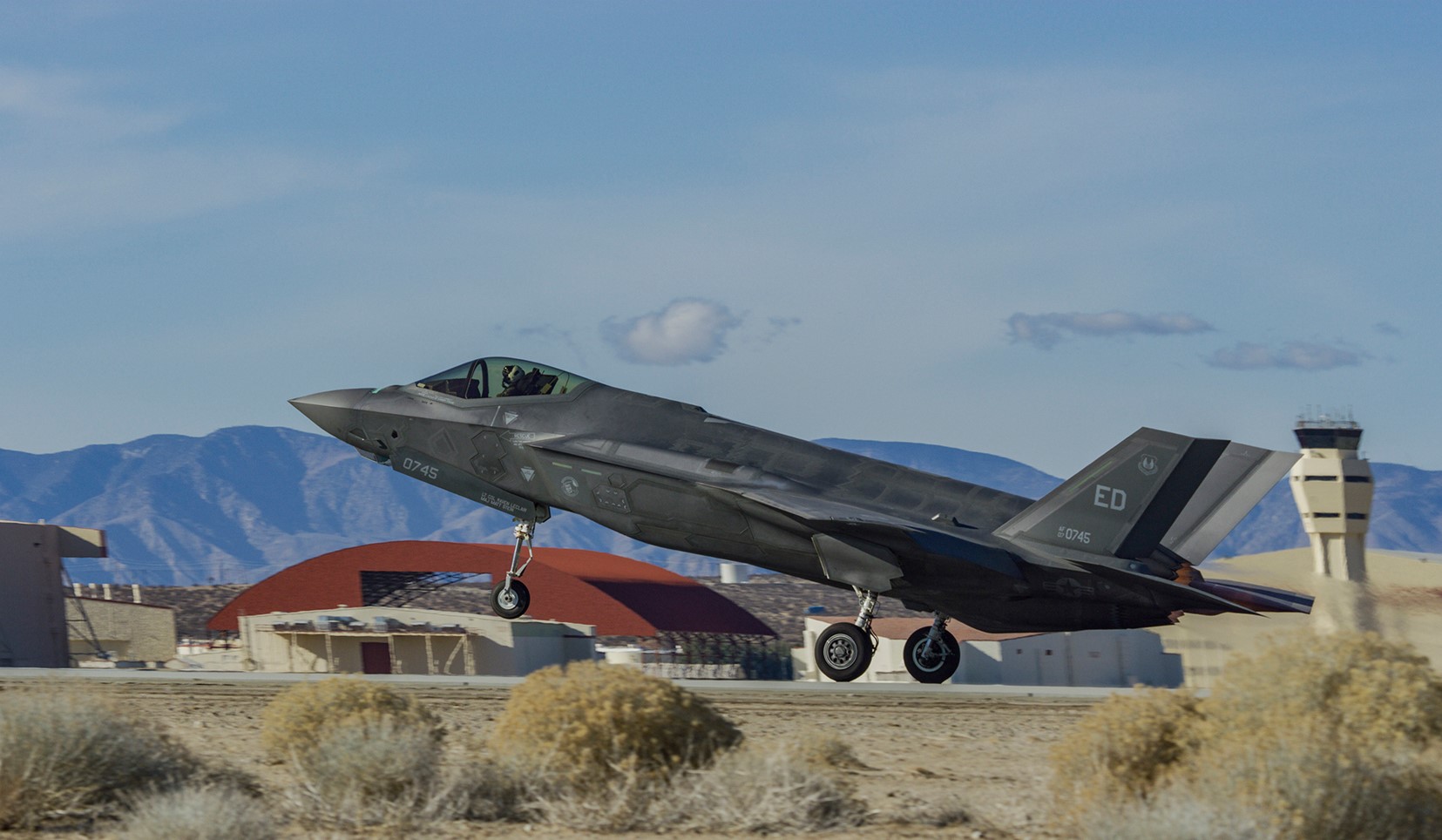 Voa o primeiro caça F-35 com atualização TR-3 – Cavok Brasil