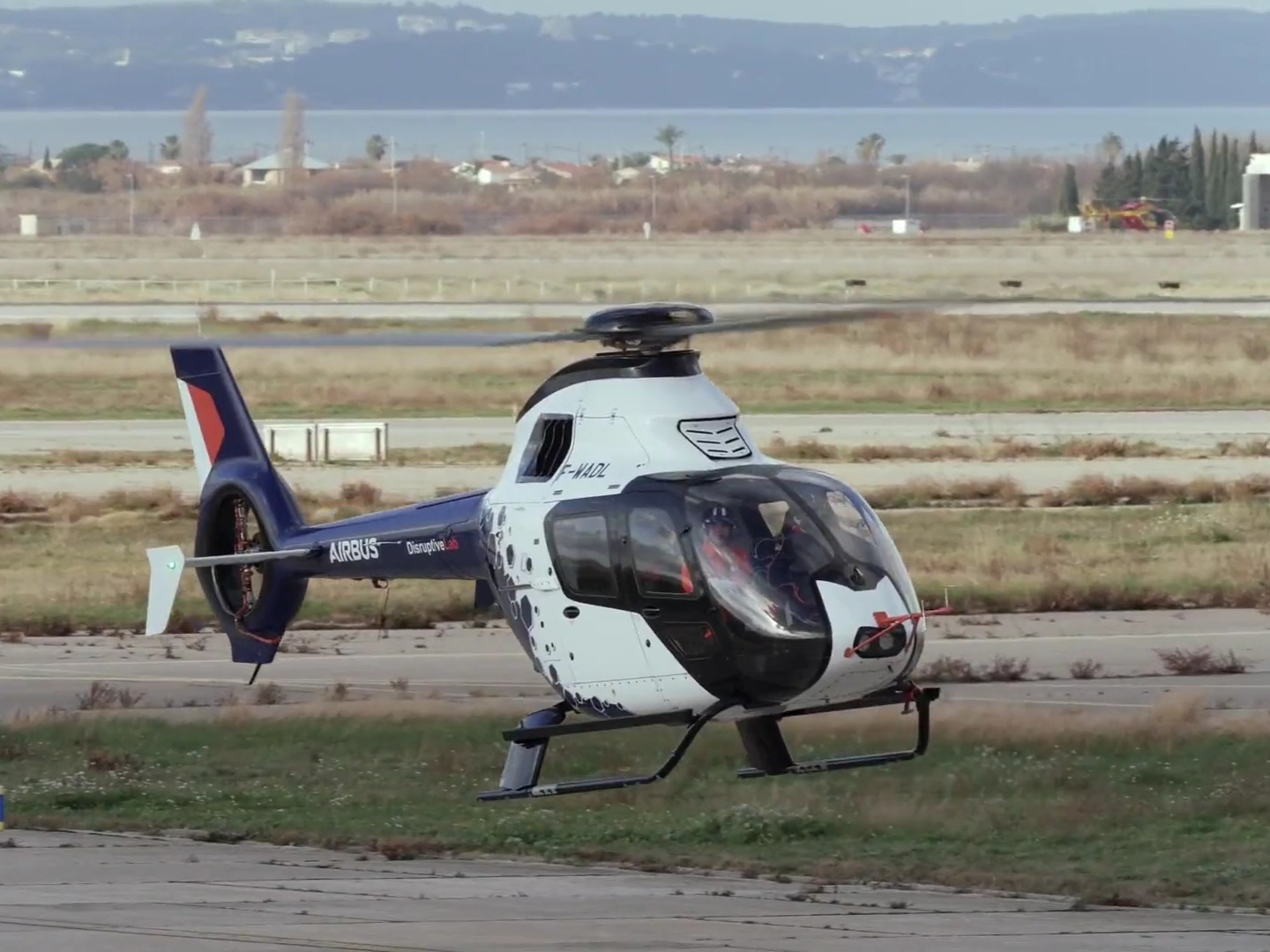 Helicóptero laboratório da Airbus Helicopters está revolucionando o voo ...