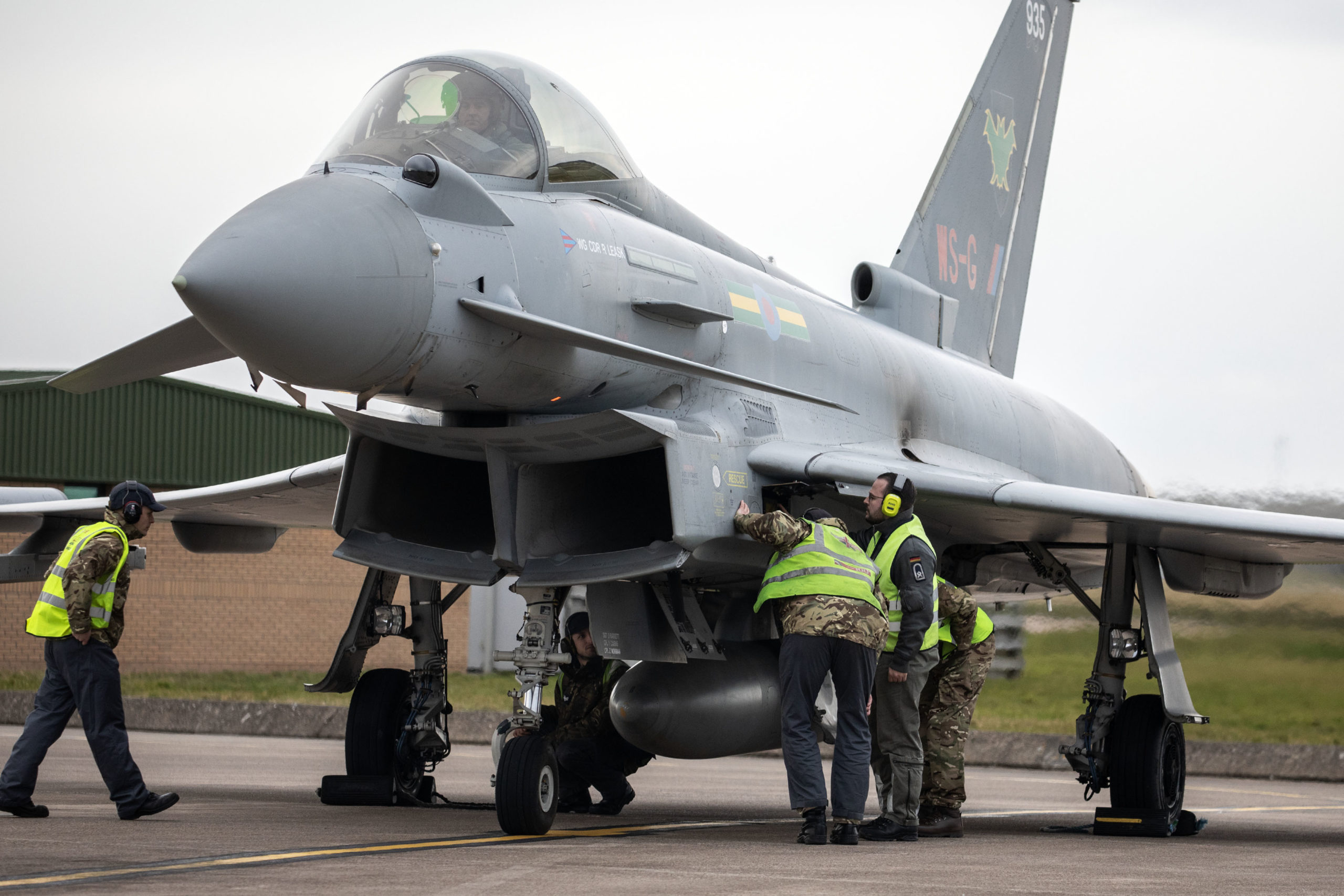 Eurofighters da RAF treinam para primeira Missão Conjunta de ...