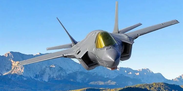 Lockheed Martin e Northrop Grumman assinam acordo para fabricar ...
