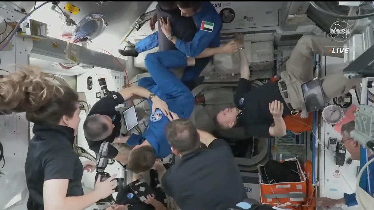 Missão Crew-6 da SpaceX é lançada com sucesso e tripulação chega à ISS ...