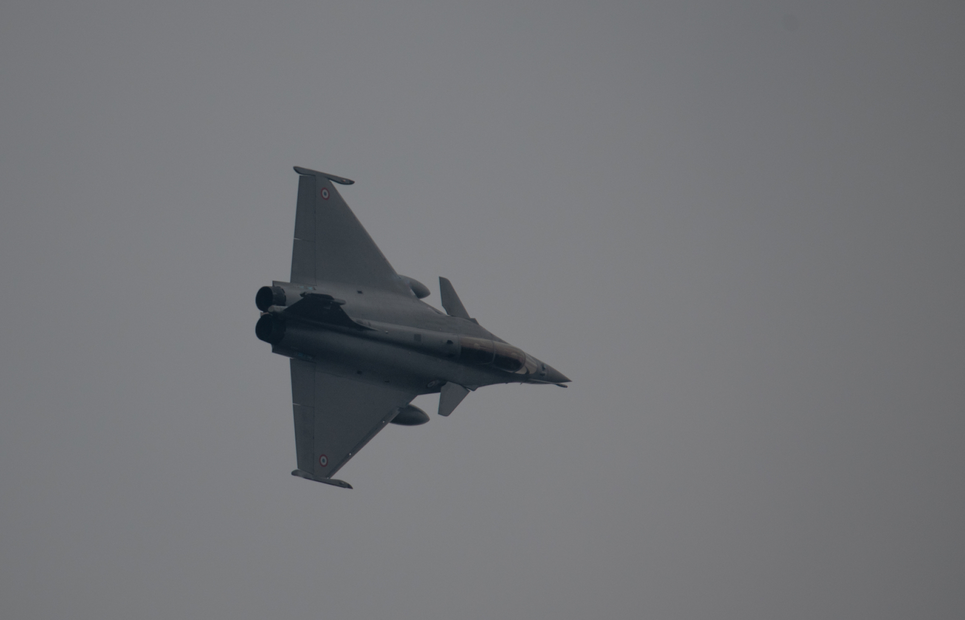 Primeiro Rafale F4.1 é entregue para centro de testes da Força Aérea ...