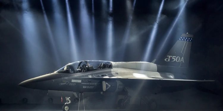 Lockheed Martin, KAI e Red 6 Aerospace anunciam parceria tecnológica ...