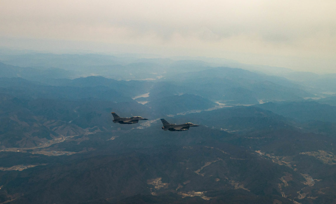F-16 da USAF na Coreia do Sul começam a receber atualização do radar ...