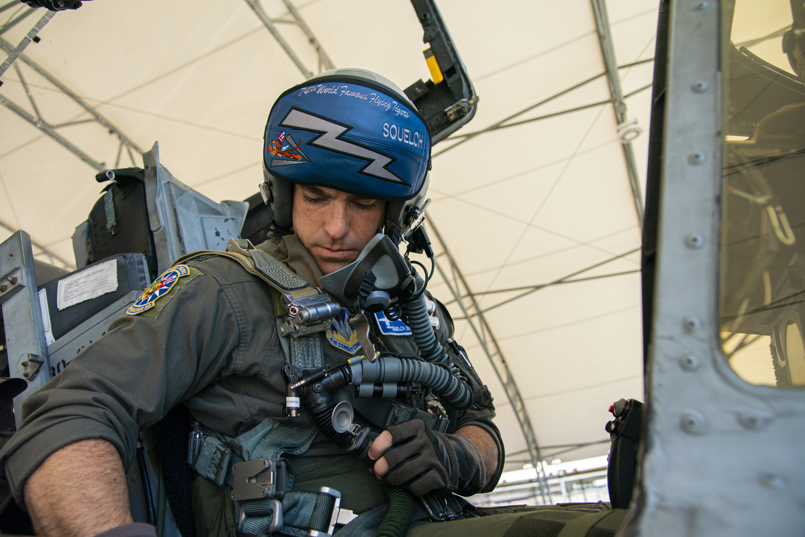 Força Aérea dos EUA começa a aposentar os icônicos A-10 Warthogs ...