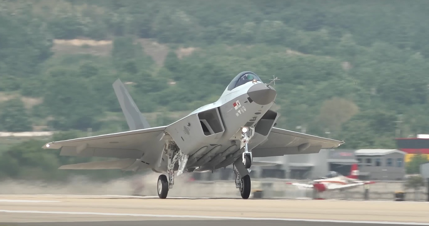 IMAGENS: Voa o quinto protótipo do KF-21 – Cavok Brasil