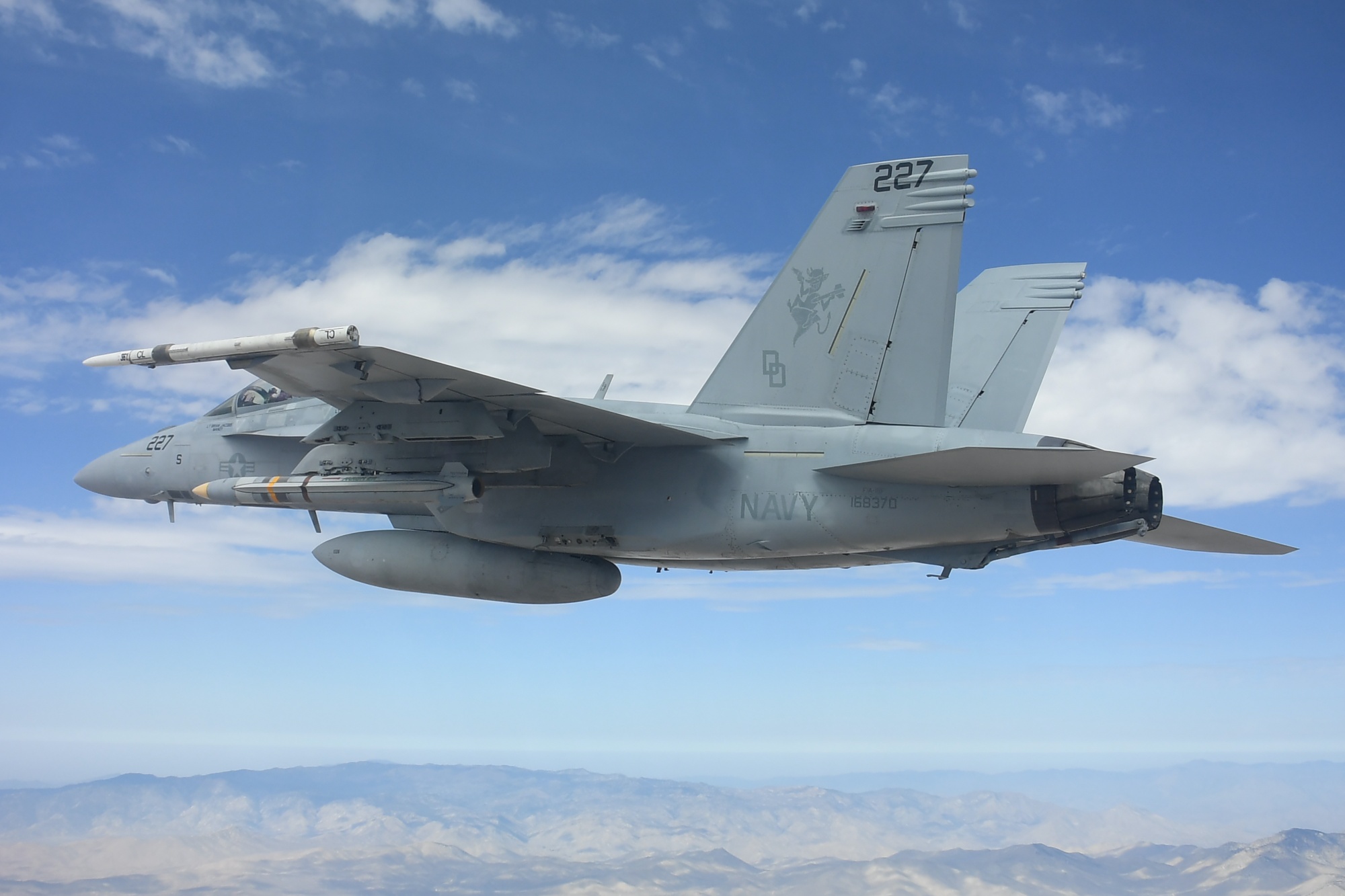 Míssil guiado anti-radiação AARGM-ER da Northrop Grumman conclui o ...