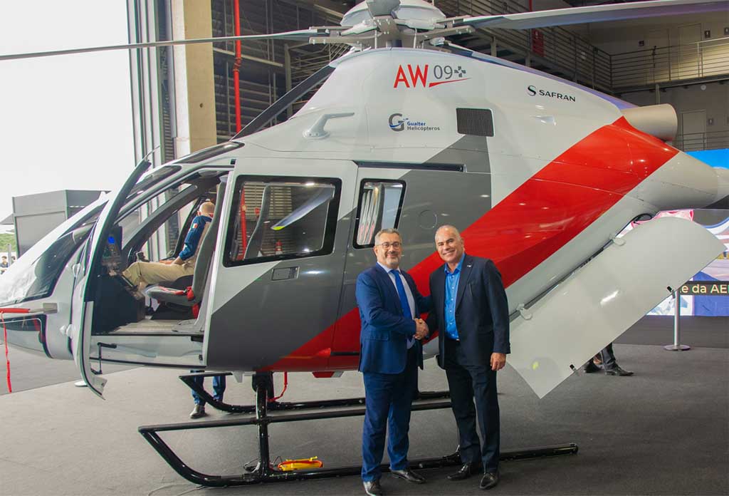 Leonardo nomeia Gualter Helicopters como distribuidora do AW09 para o ...