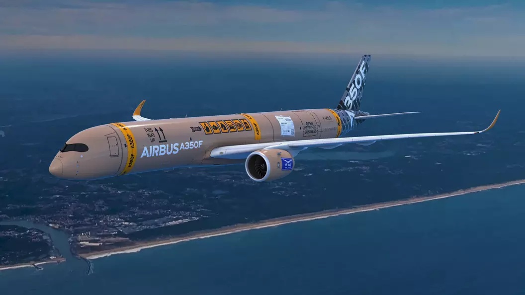 Revelado o design escolhido para pintura do primeiro Airbus A350F ...