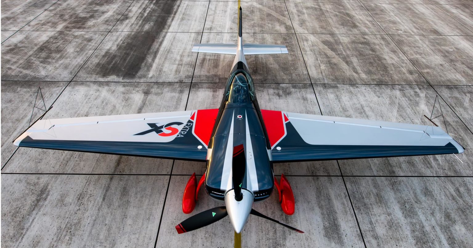 IMAGENS: Extra Aircraft revela o novo 330-SX – Cavok Brasil