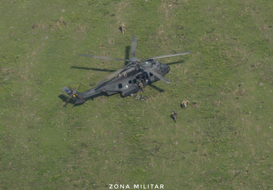 IMAGENS: Exercício Arandú 2023 com helicópteros UH-1H argentino e HM-4 brasileiro – Cavok Brasil
