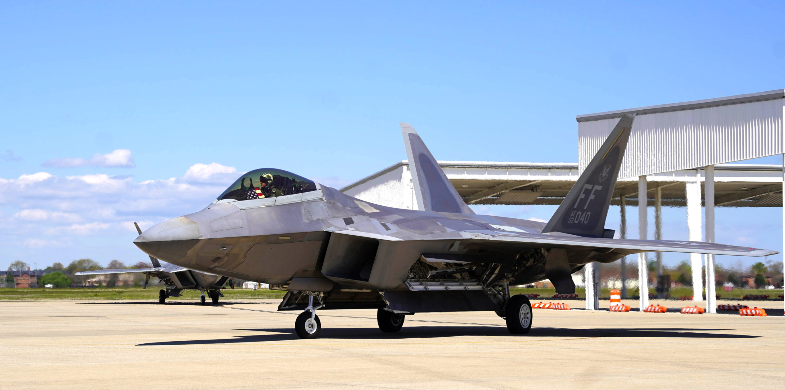 Como a Lockheed está posicionando o F-22 para voar na década de 2040 – Cavok Brasil