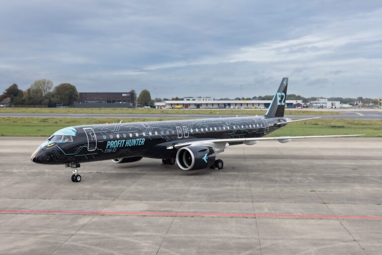 IMAGENS: Embraer apresenta o E195-E2 Tech Eagle – Cavok Brasil