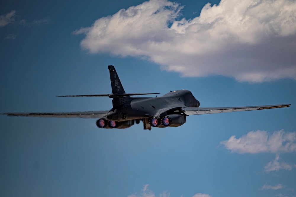 USAF lança o primeiro B-1B modificado com a atualização BEAST – Cavok ...