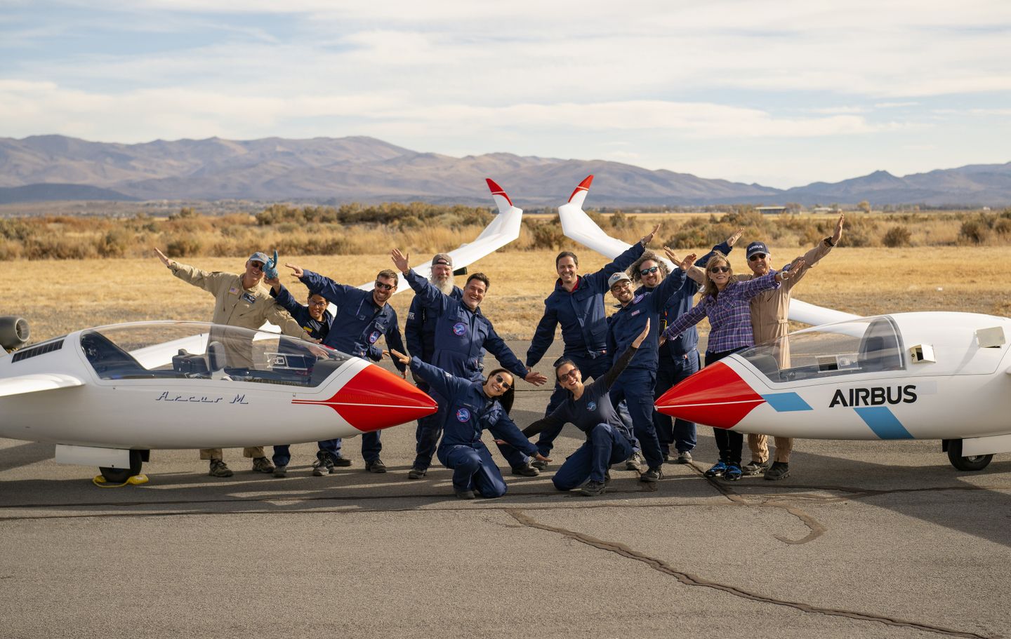 Blue Condor faz o primeiro voo totalmente movido a hidrogênio da Airbus ...