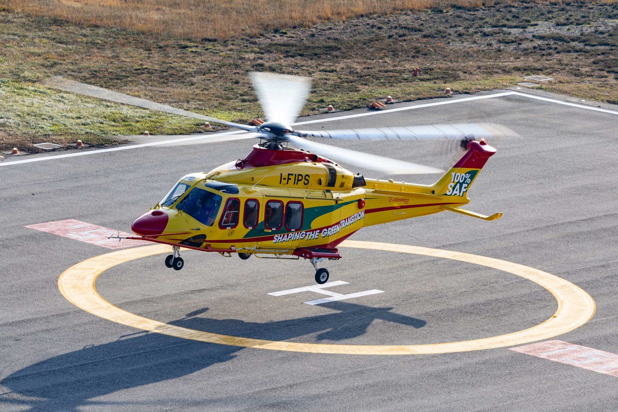 Leonardo e Pratt & Whitney Canada realizam primeiro voo 100% SAF de ...