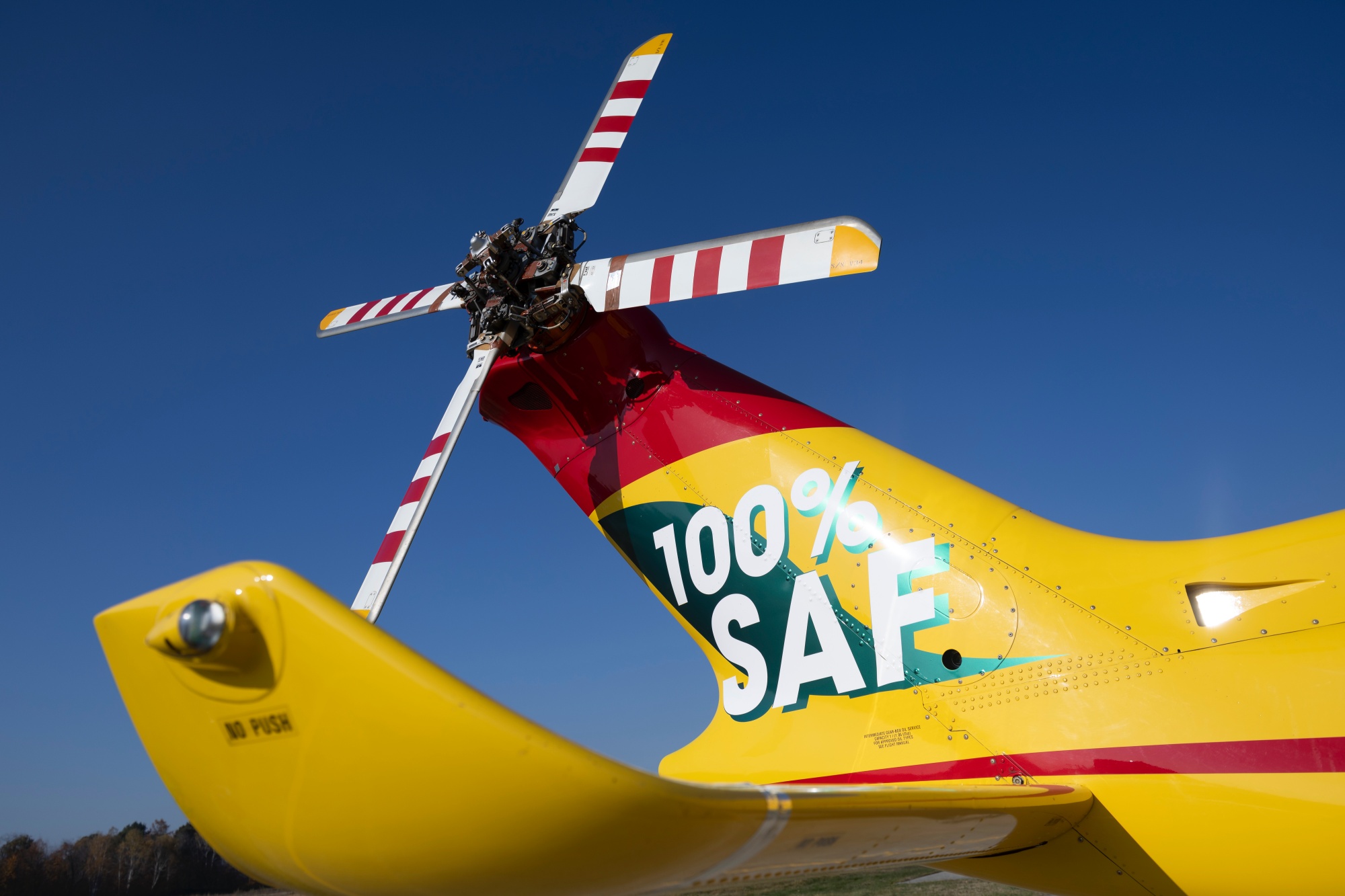 Leonardo e Pratt & Whitney Canada realizam primeiro voo 100% SAF de ...