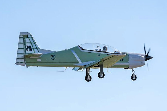 República Dominicana recebe suas primeiras aeronaves Dulus TP-75 ...