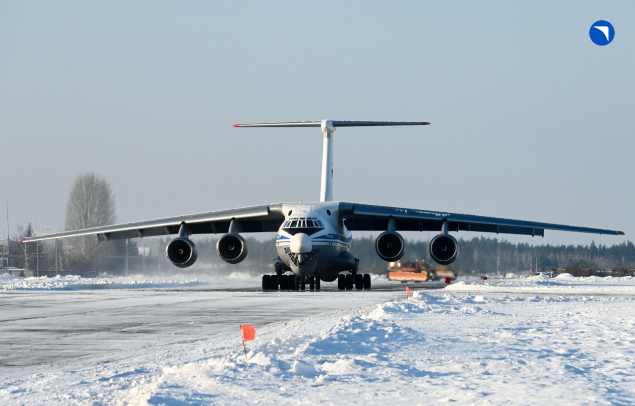 IMAGENS: Ministério da Defesa da Rússia recebe adicional Il-76MD-90A de ...