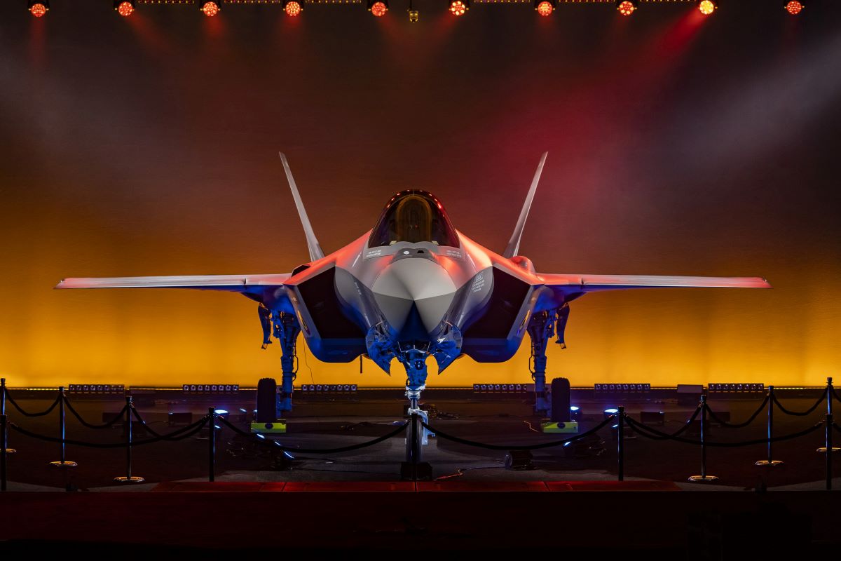 Milésimo F-35 ficou pronto, mas pode demorar para ser entregue – Cavok ...