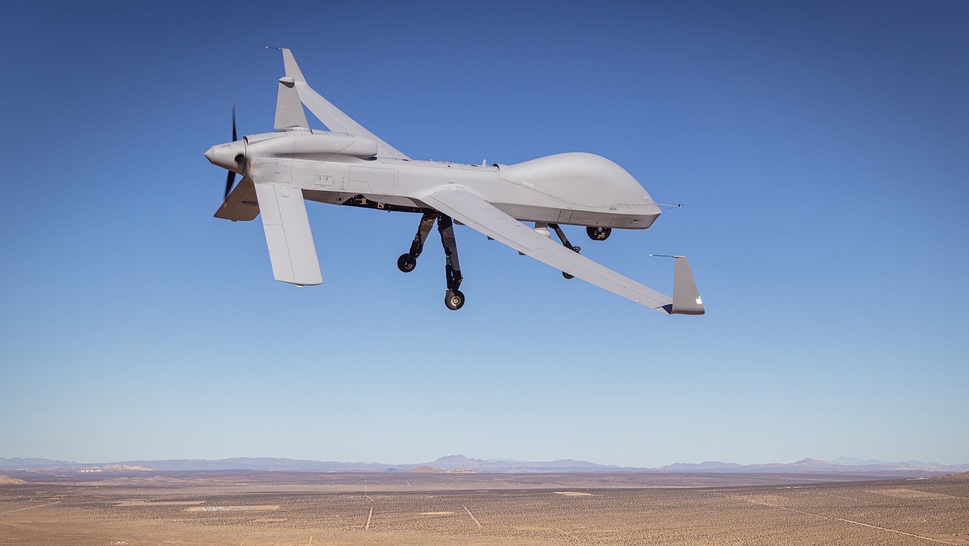 IMAGENS: Gray Eagle 25M realiza seu primeiro voo – Cavok Brasil