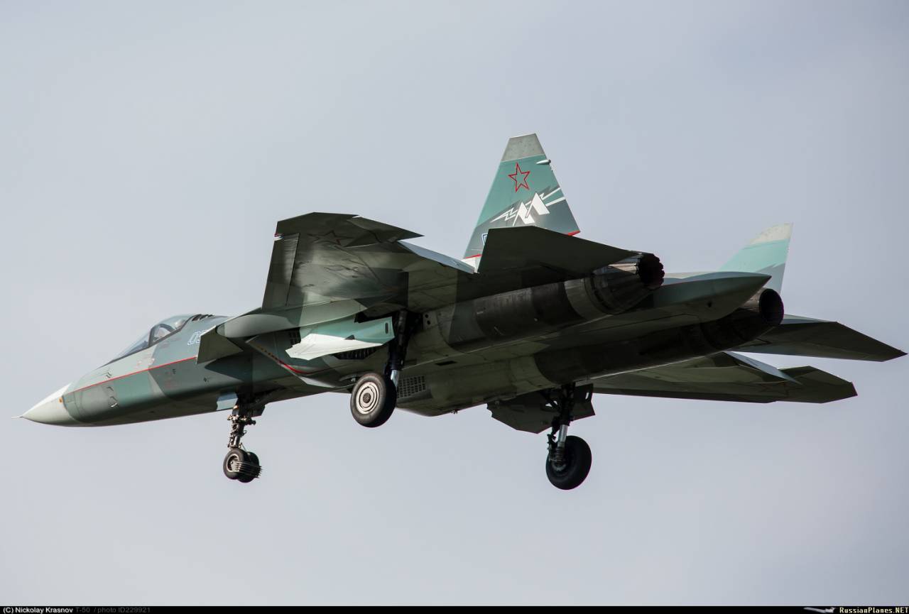 A partir de 2024, Forças Aeroespaciais Russas receberão caças Su-57 com ...