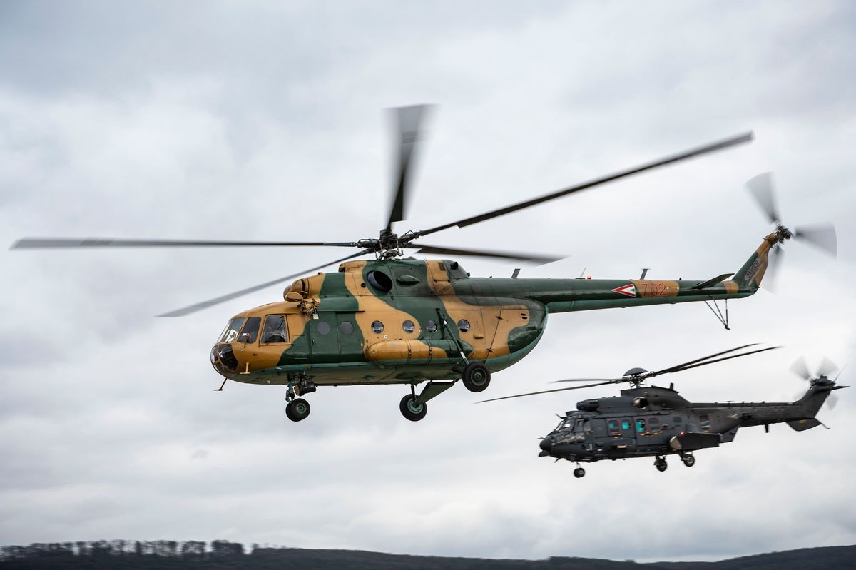 Airbus entrega dois novos helicópteros H225M para a Hungria – Cavok Brasil