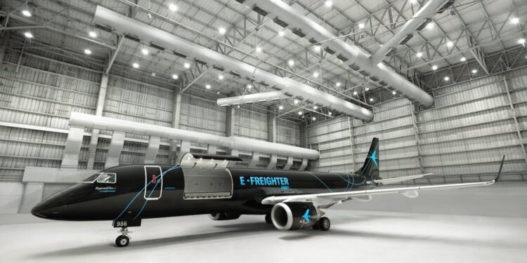 Embraer apresenta o E190F como novo esquema de pintura – Cavok Brasil