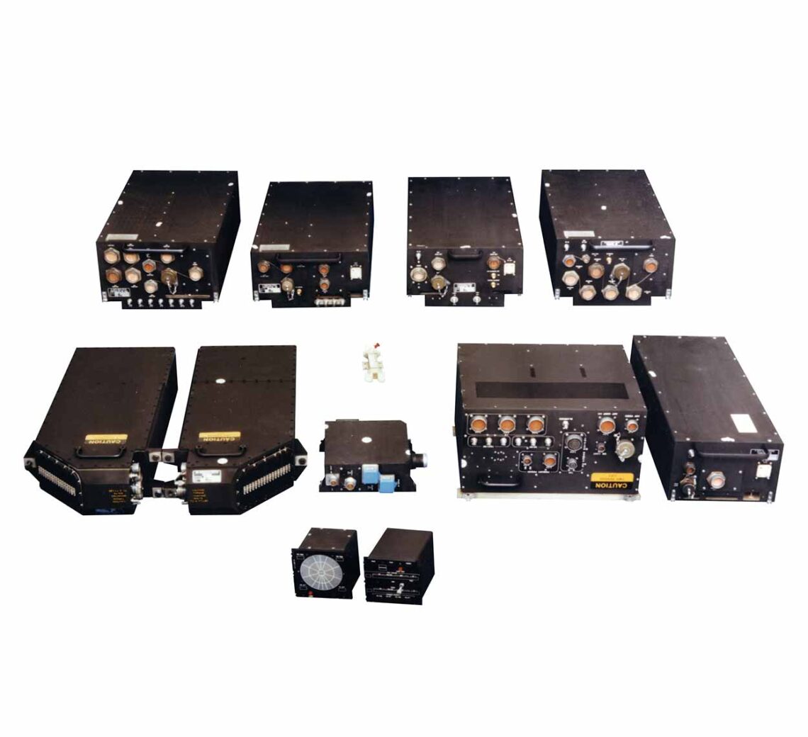 Marinha dos EUA aprova sistema avançado de guerra eletrônica da ...